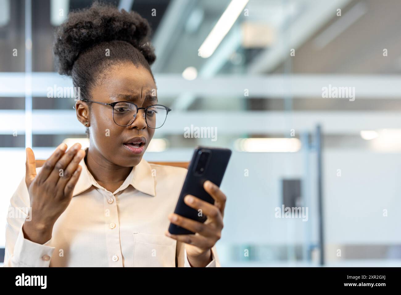Woman Appears Upset She Hi res Stock Photography And Images Alamy woman-appears-upset-she-hi-res-stock-photography-and-images-alamy