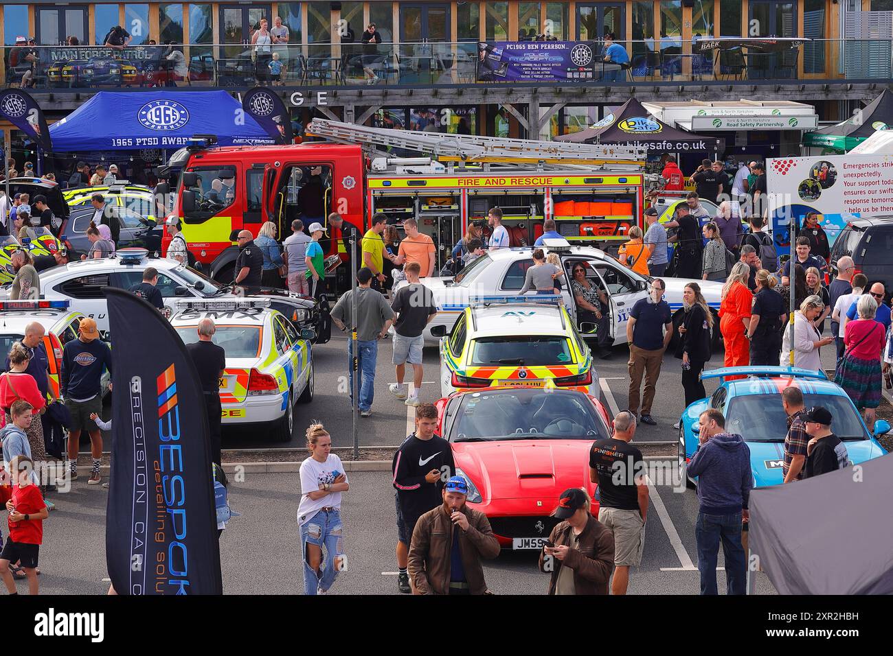 Cops and cars event hi-res stock photography and images - Alamy