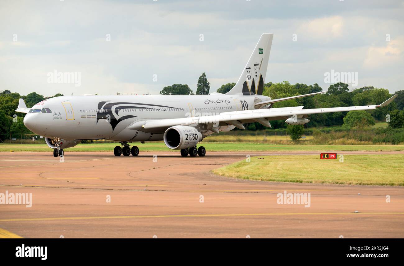Royal Saudi Air Force, Airbus A330 MRTT on arrival at the Royal ...