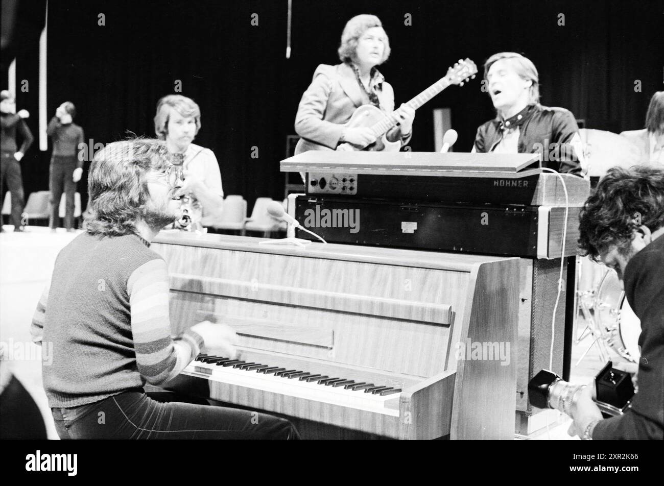 Allan Price + Georgie Fame, Music, 12-05-1971 Stock Photo - Alamy
