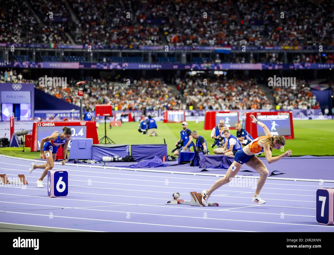 PARIS - Femke Bol before the final of the 400 meter hurdles during the ...