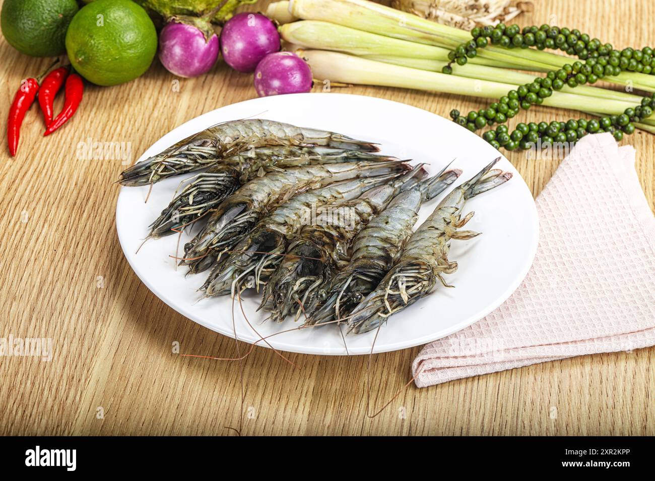 Fresh raw uncooked big tiger prawn Stock Photo - Alamy