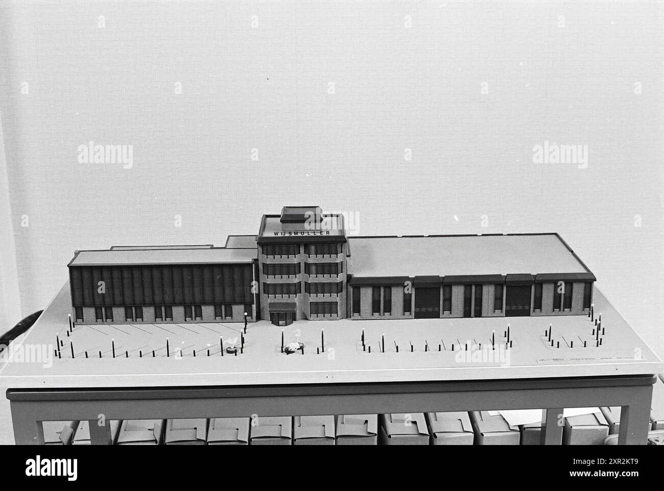 1975 model hi-res stock photography and images - Alamy