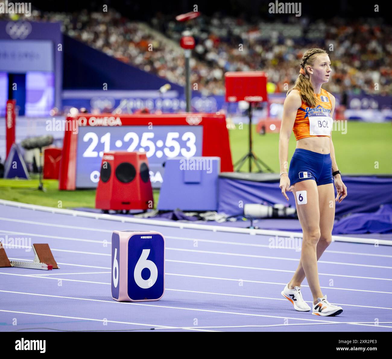 PARIS - Femke Bol before the final of the 400 meter hurdles during the ...
