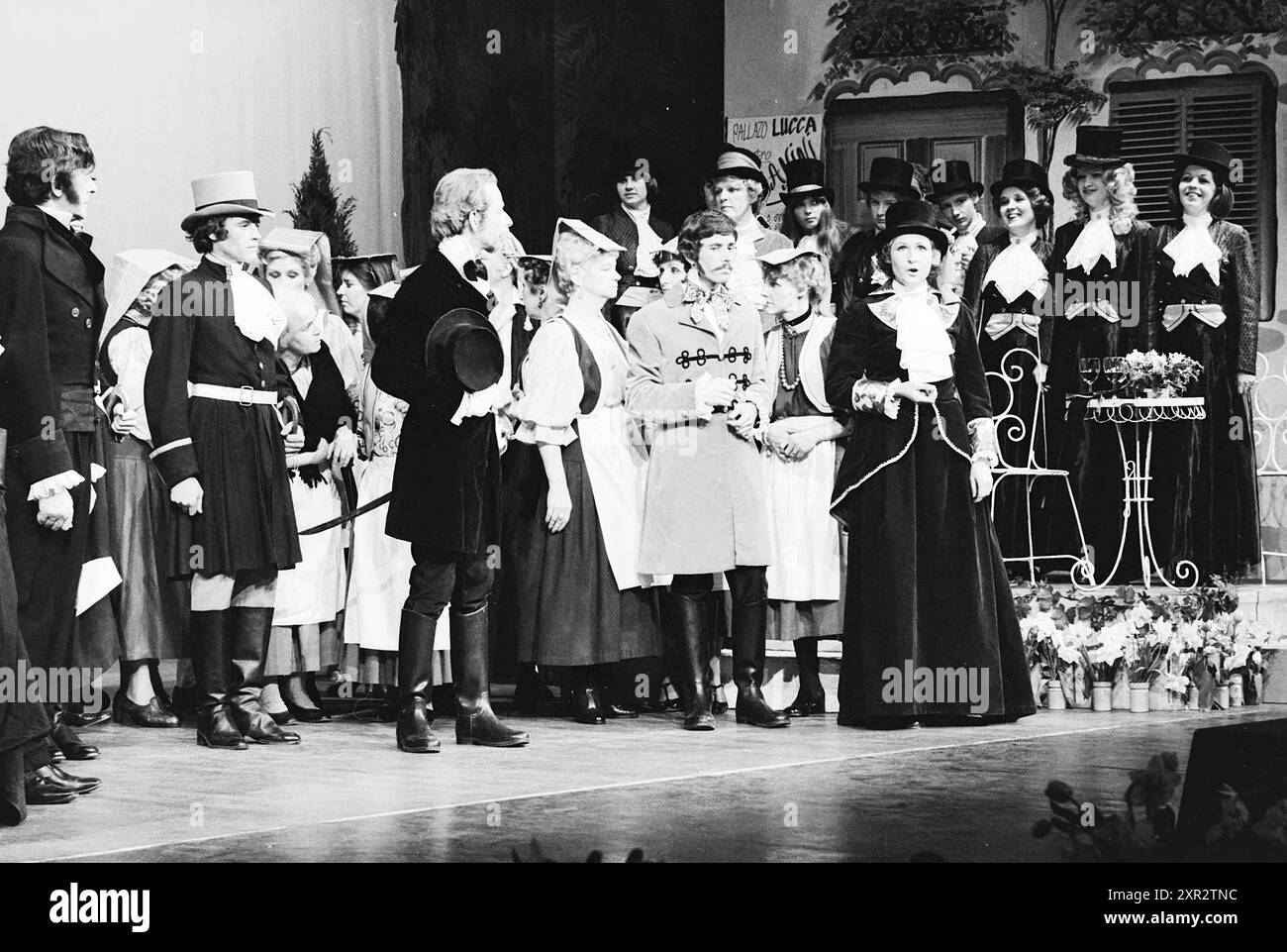 Operetta Paganini, Opera, operetta, 03-04-1977, Whizgle Dutch News ...