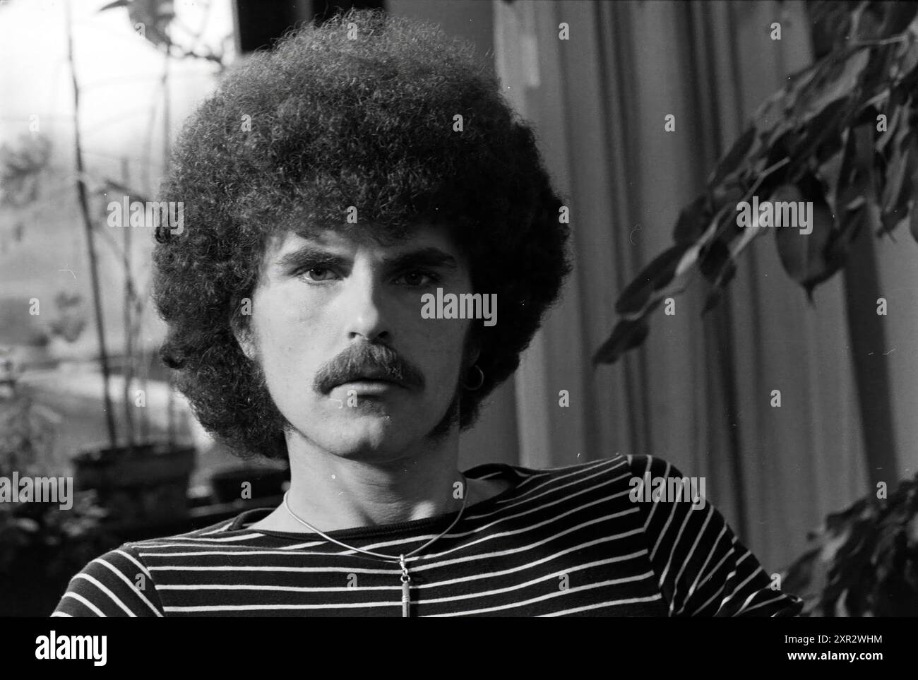 Portraits Robert Long, Robert Long, 20-01-1977','04-03-1977','08-04 ...