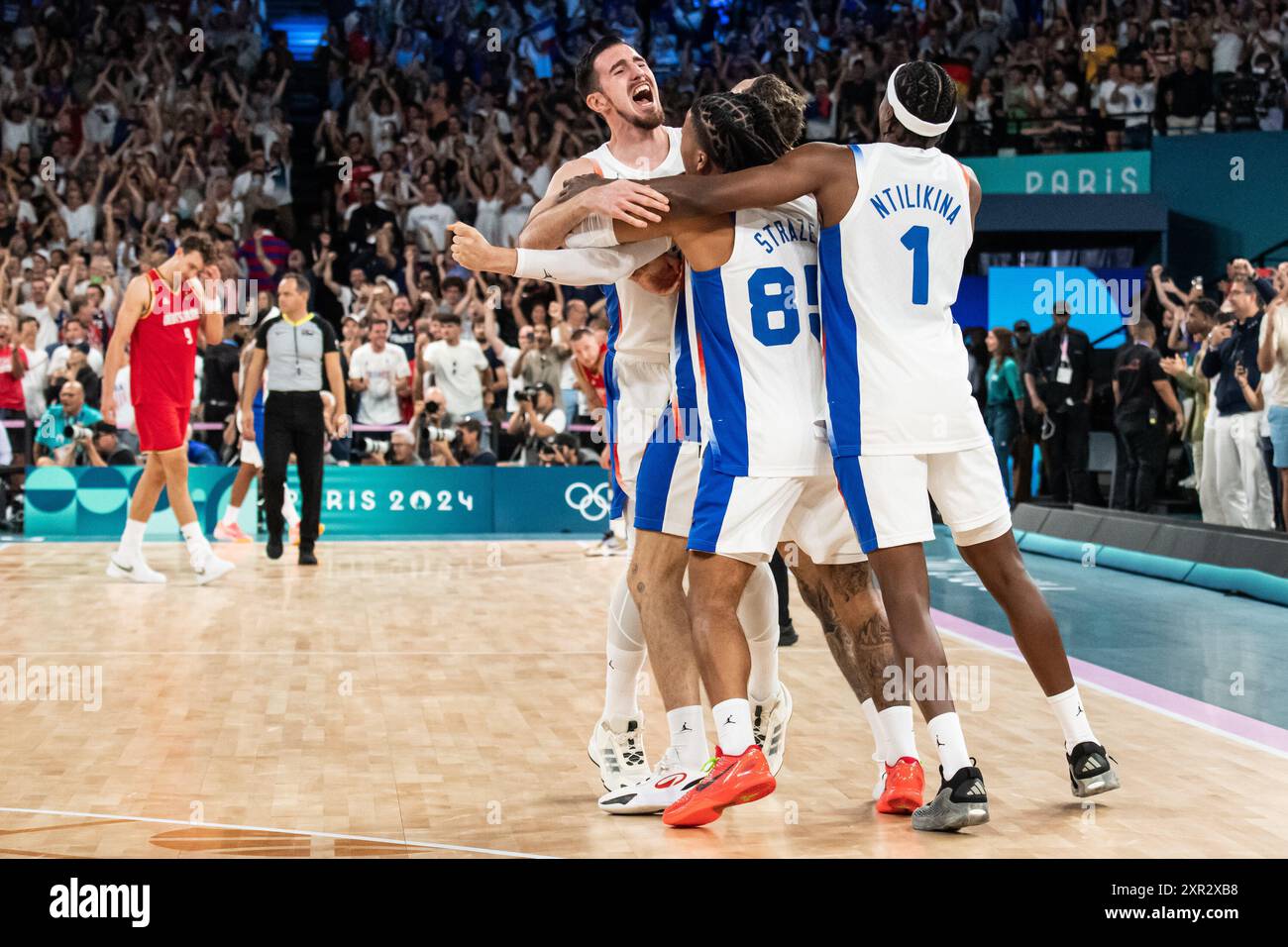 Paris, France. 08th Aug, 2024. France players celebrate, Basketball ...