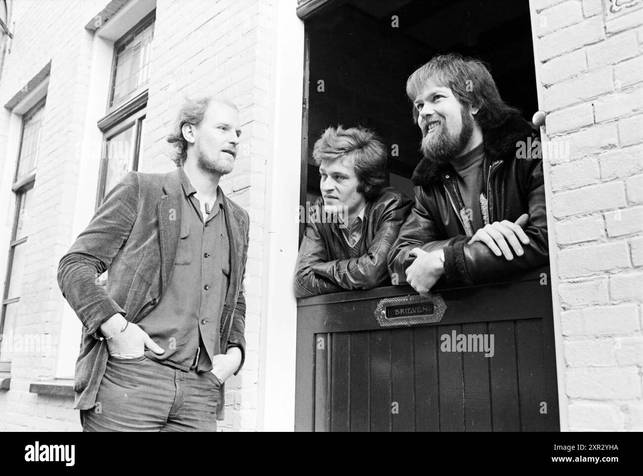 Group with Heer Rijnders, Lange Raamstraat, Persons, Haarlem, Lange ...