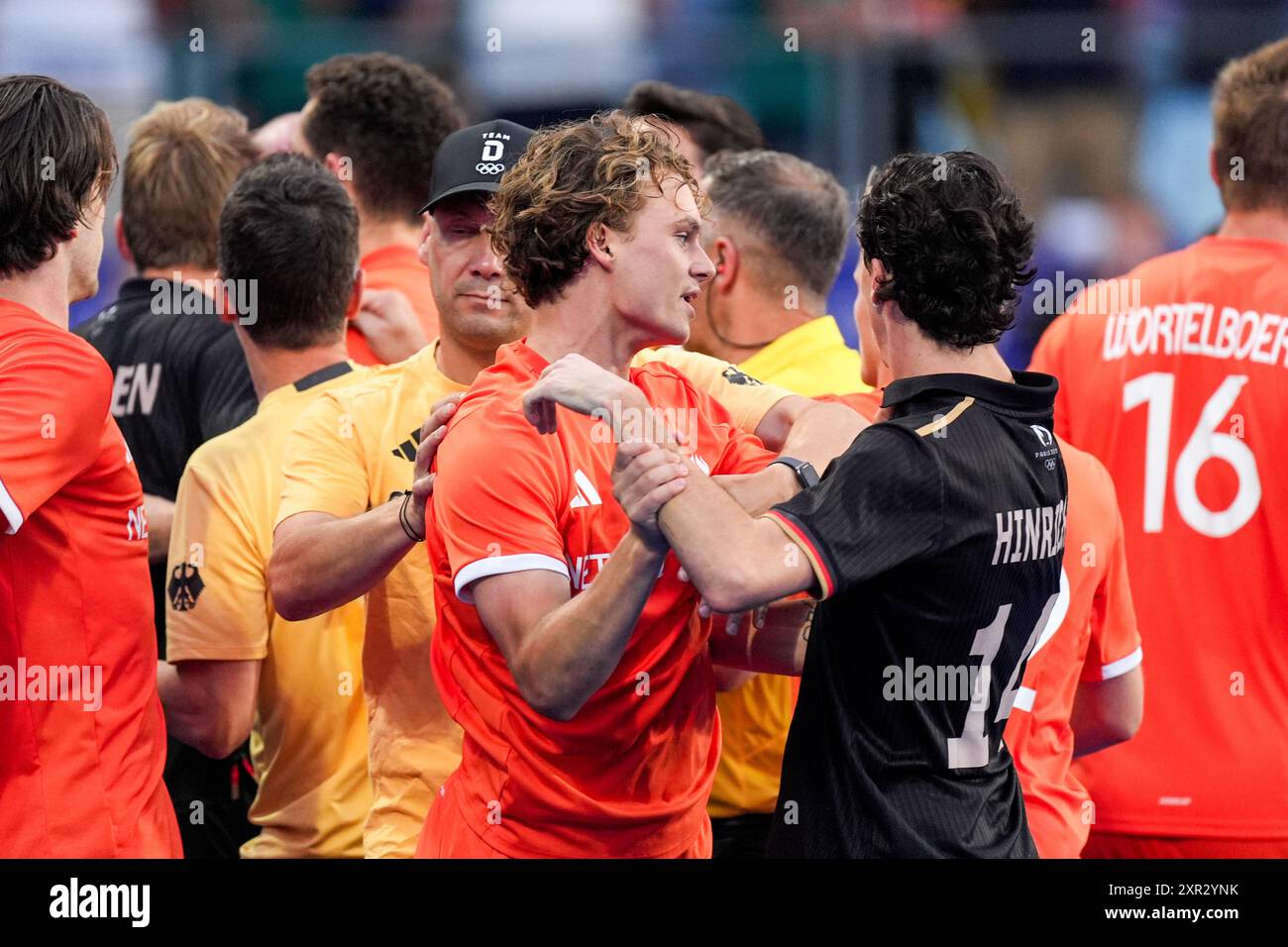 Paris, France. 08th Aug, 2024. PARIS, FRANCE - AUGUST 8: Team ...