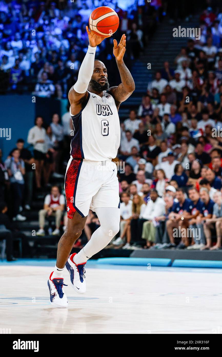 Lebron James of United States in action during the Men's Semifinal ...