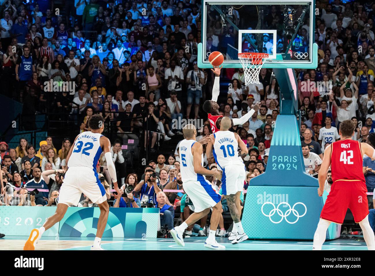 Dennis Schroder ( 17 - Germany), Basketball, Men's Semifinal during the ...