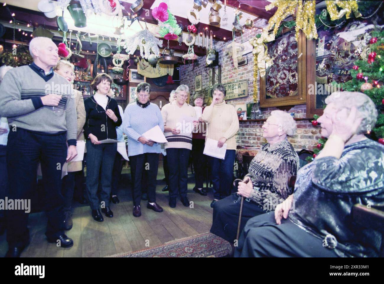 Mrs. Visser 100 years of Spaarndam, Spaarndam, 16-12-1999, Whizgle ...