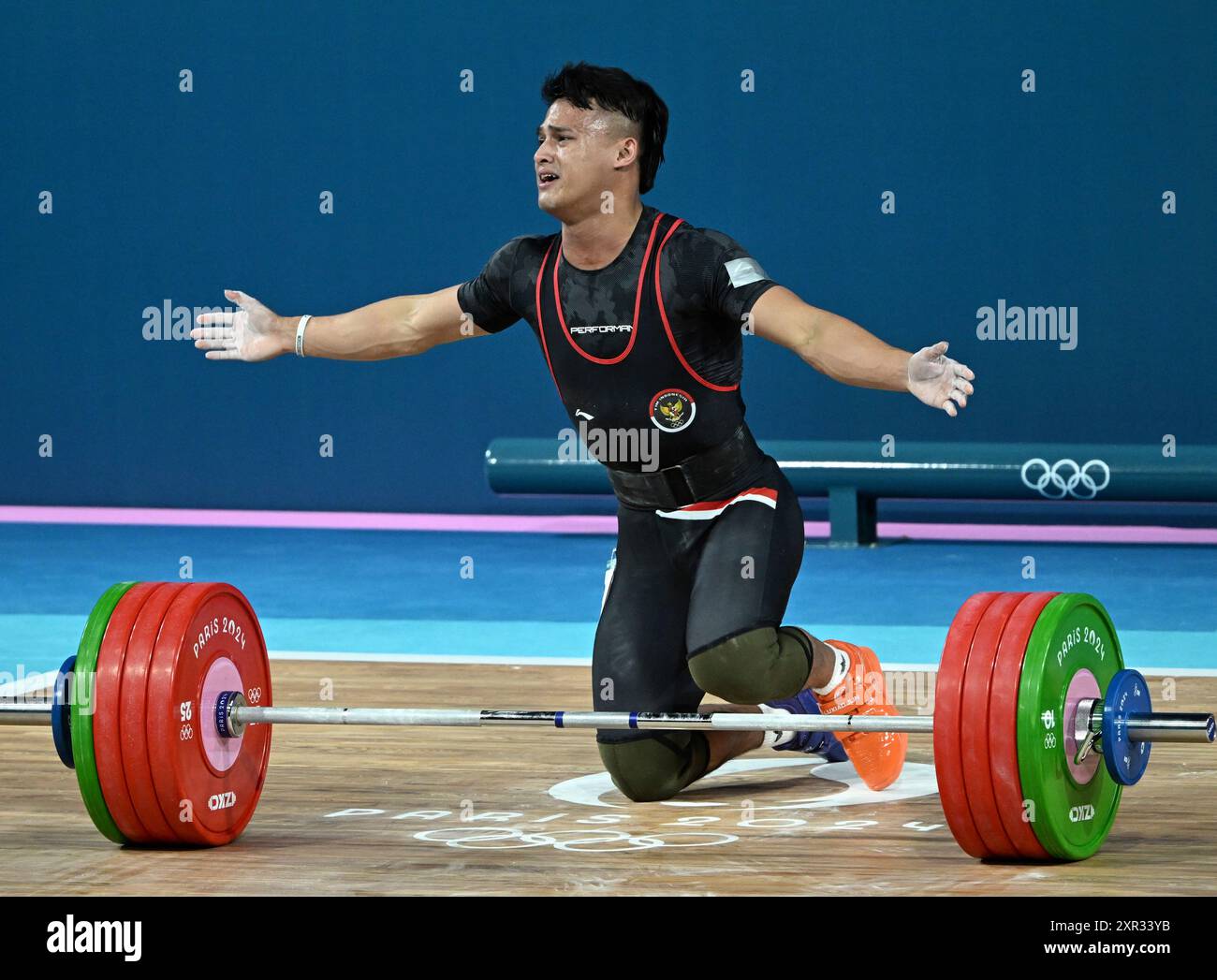 JUNIANSYAH Rizki of Indonesia reacts after winning the men's ...