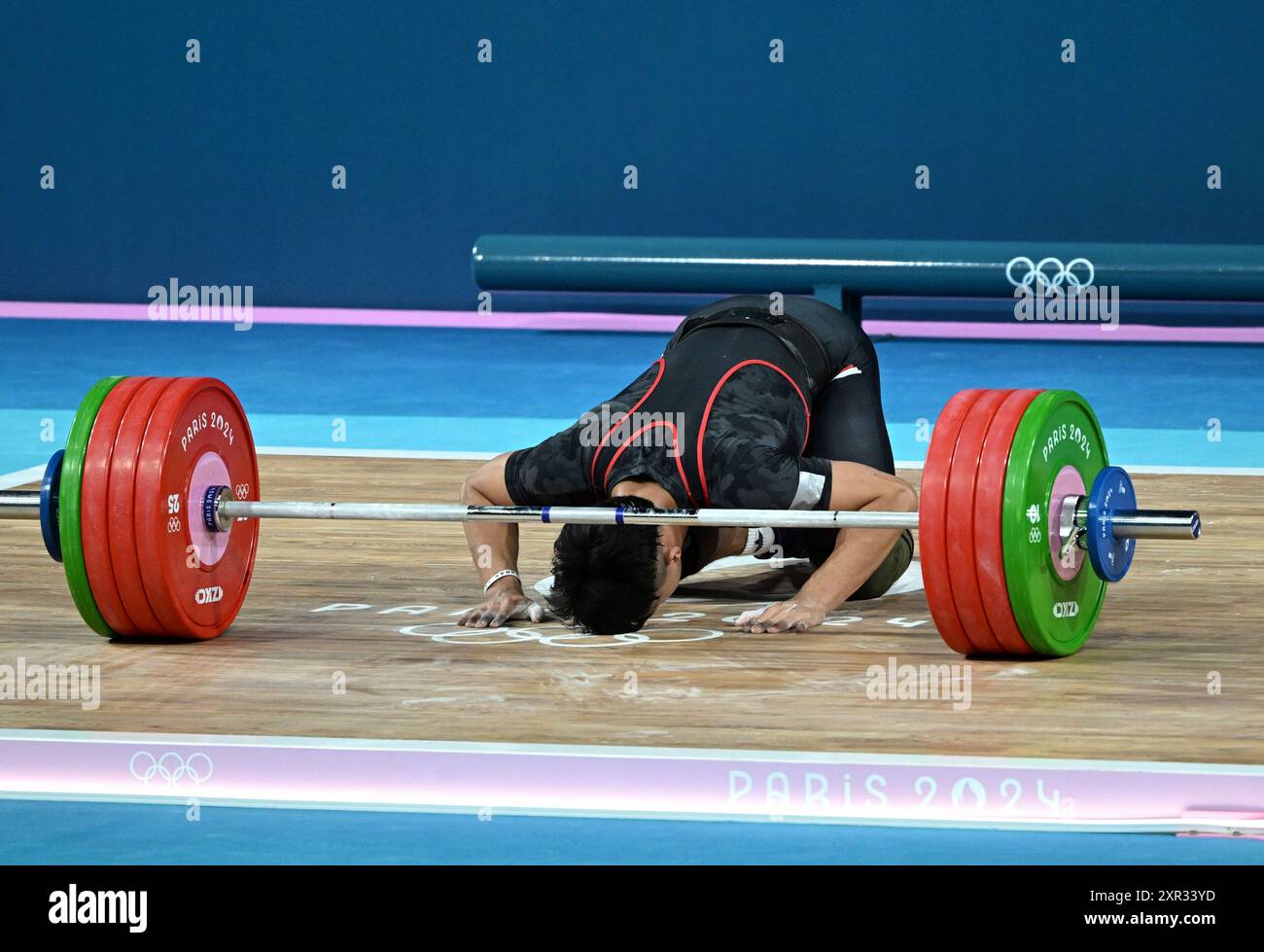 JUNIANSYAH Rizki of Indonesia reacts after winning the men's ...