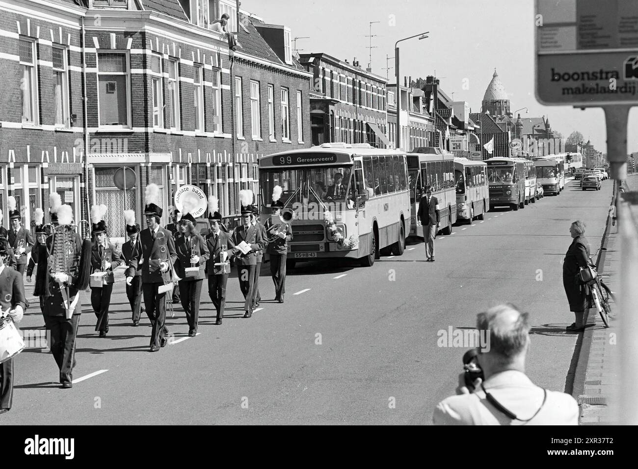 1980 bus hi-res stock photography and images - Alamy