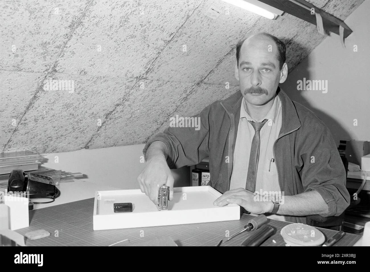 Erlo Prins clock designer., Clocks and timepieces, 18-04-1985, Whizgle ...