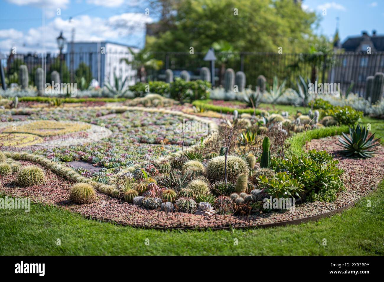 Norrkoping football referees club hi-res stock photography and images ...