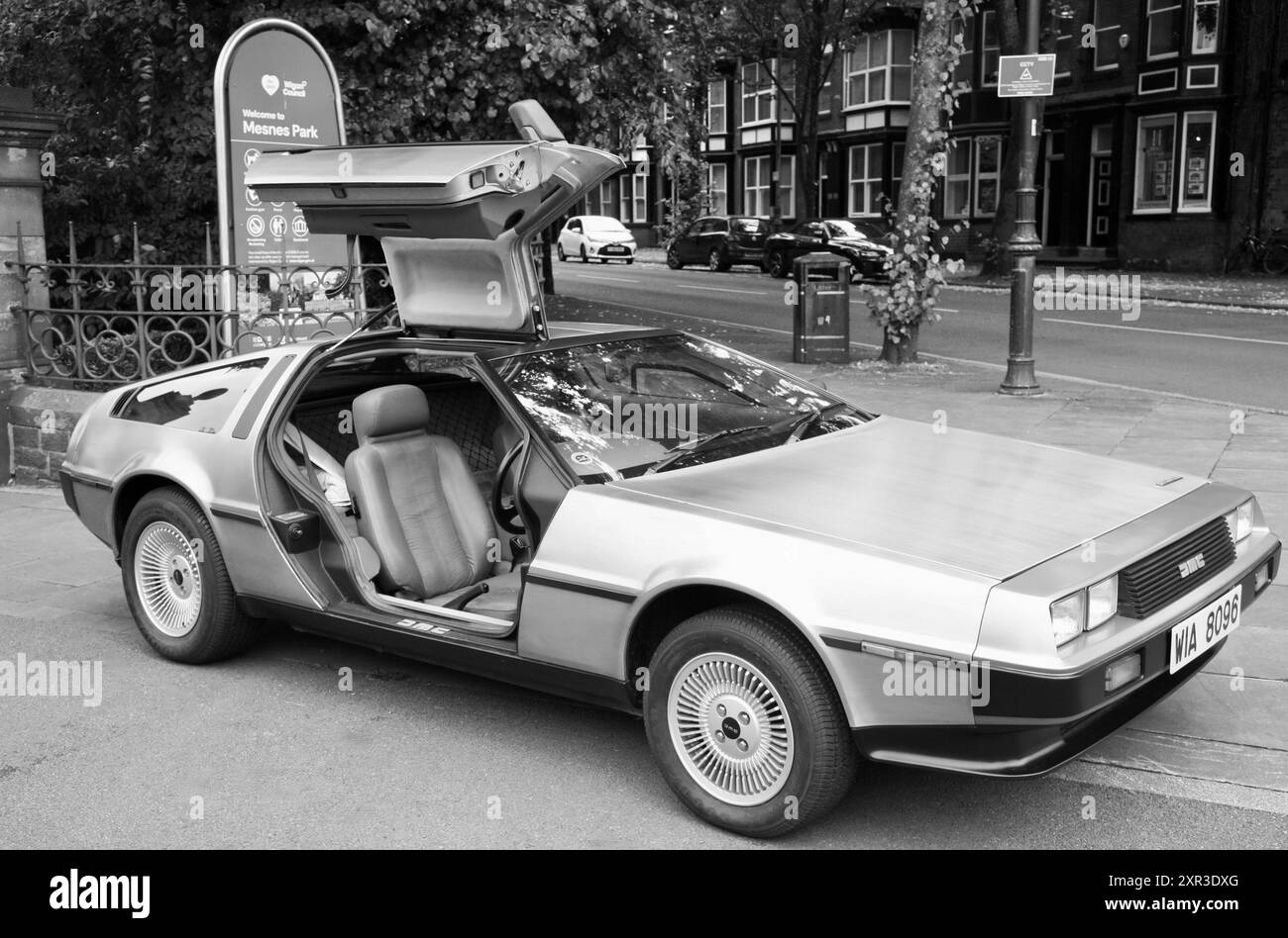 Future town car hi-res stock photography and images - Alamy