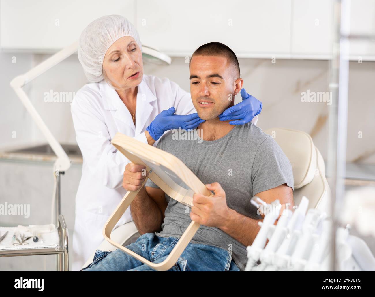 Visual presentation reveals hi-res stock photography and images - Alamy