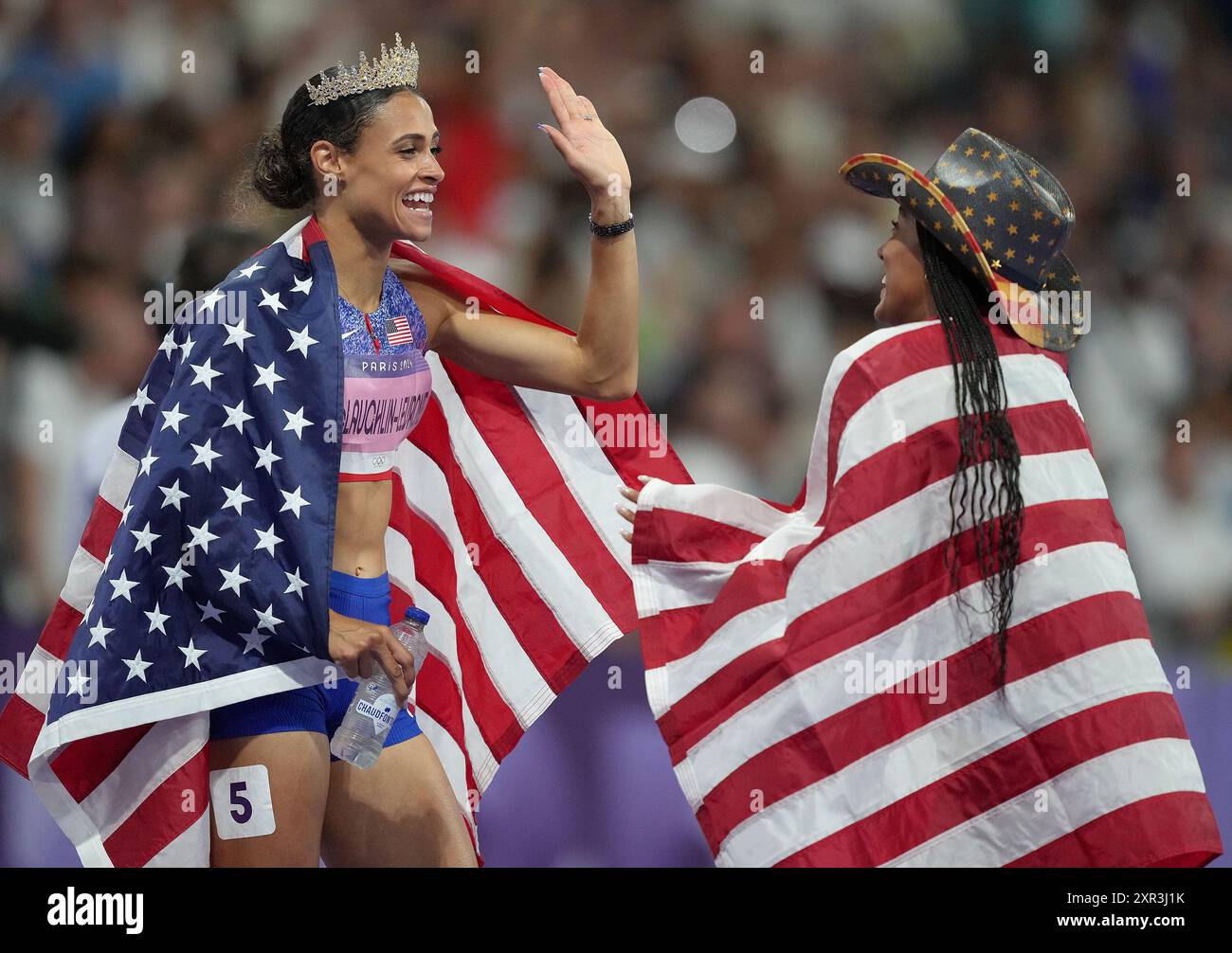Sydney mclaughlin and tara davis woodhall hi-res stock photography and ...