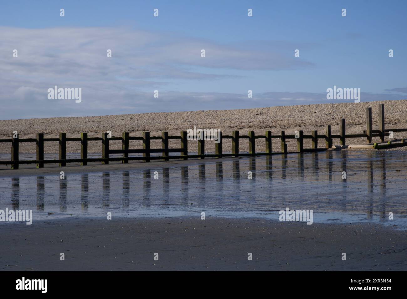 Low tide on the beach at Bracklesham Bay West Sussex England, UK Stock ...