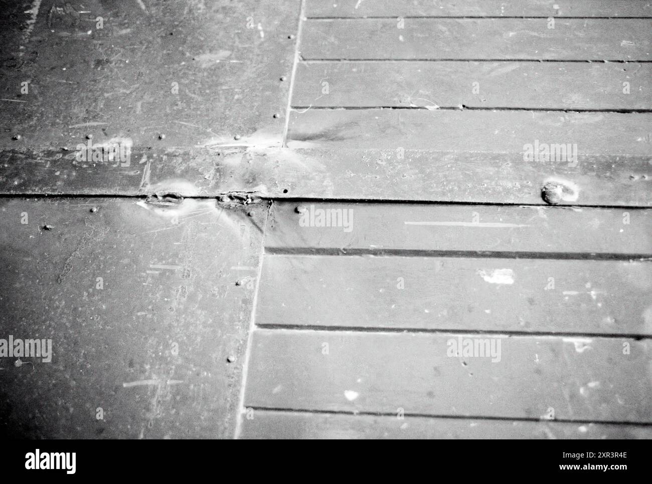 Demolition of Haas Azijnfabriek building (detail of a door), Haarlem ...