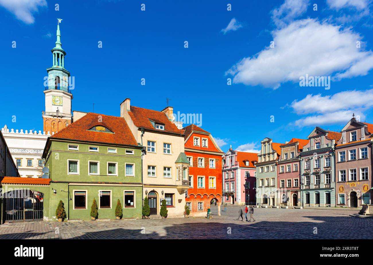 View of old market square in Poznan with buildings Stock Photo - Alamy