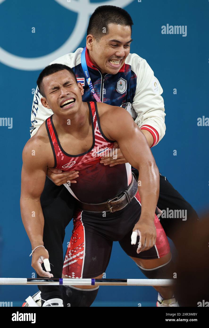 Paris, France. 8th Aug, 2024. Weeraphon Wichuma (front) of Thailand reacts during the ...