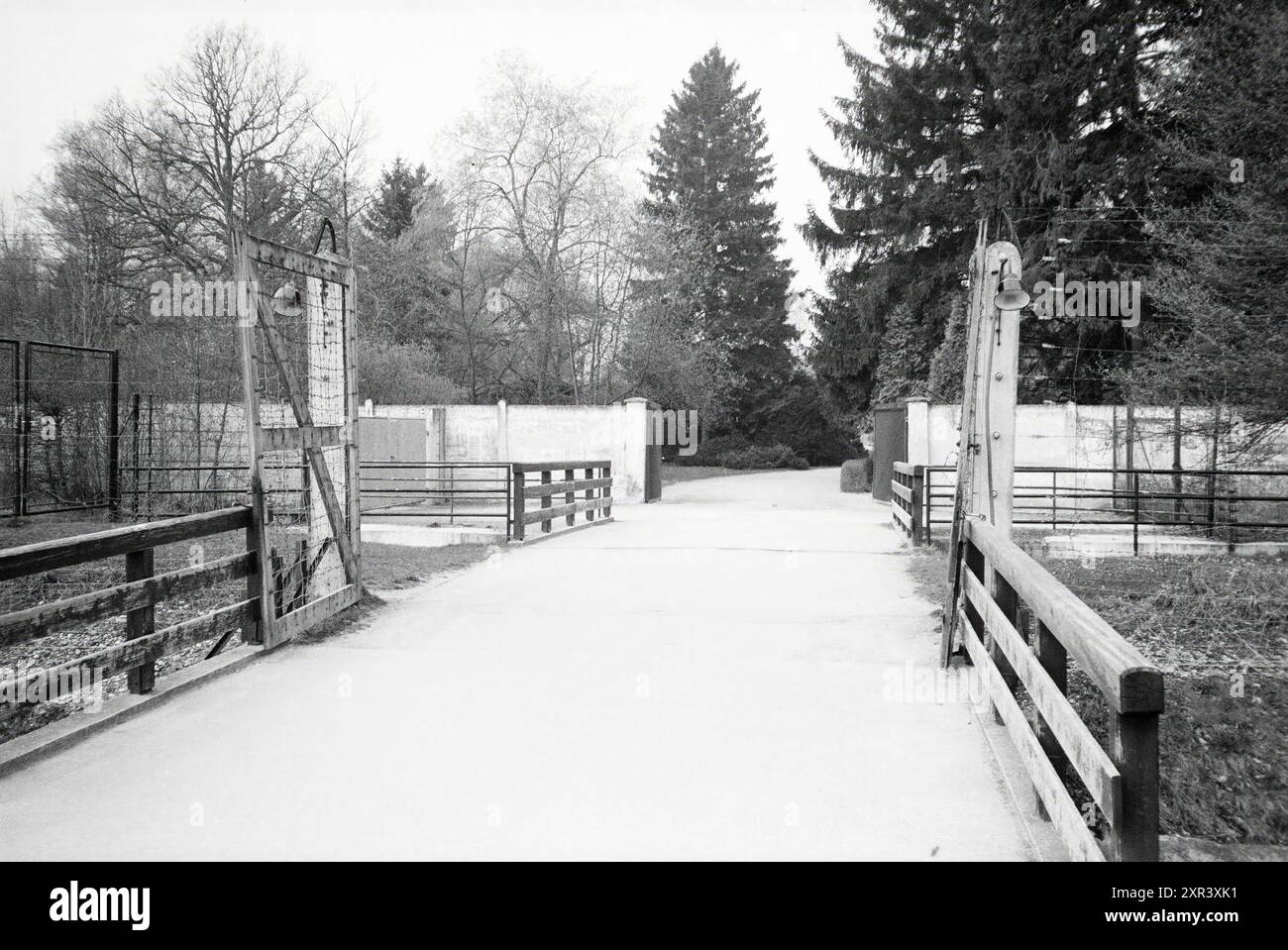 Cemetery bitburg et al hi-res stock photography and images - Alamy