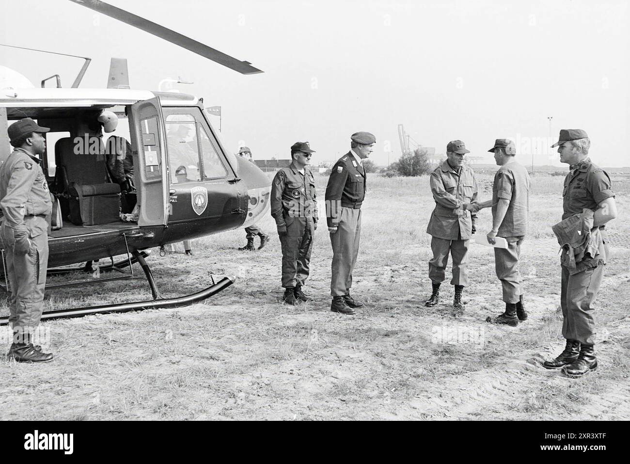 American soldiers near amsterdam hi-res stock photography and images ...