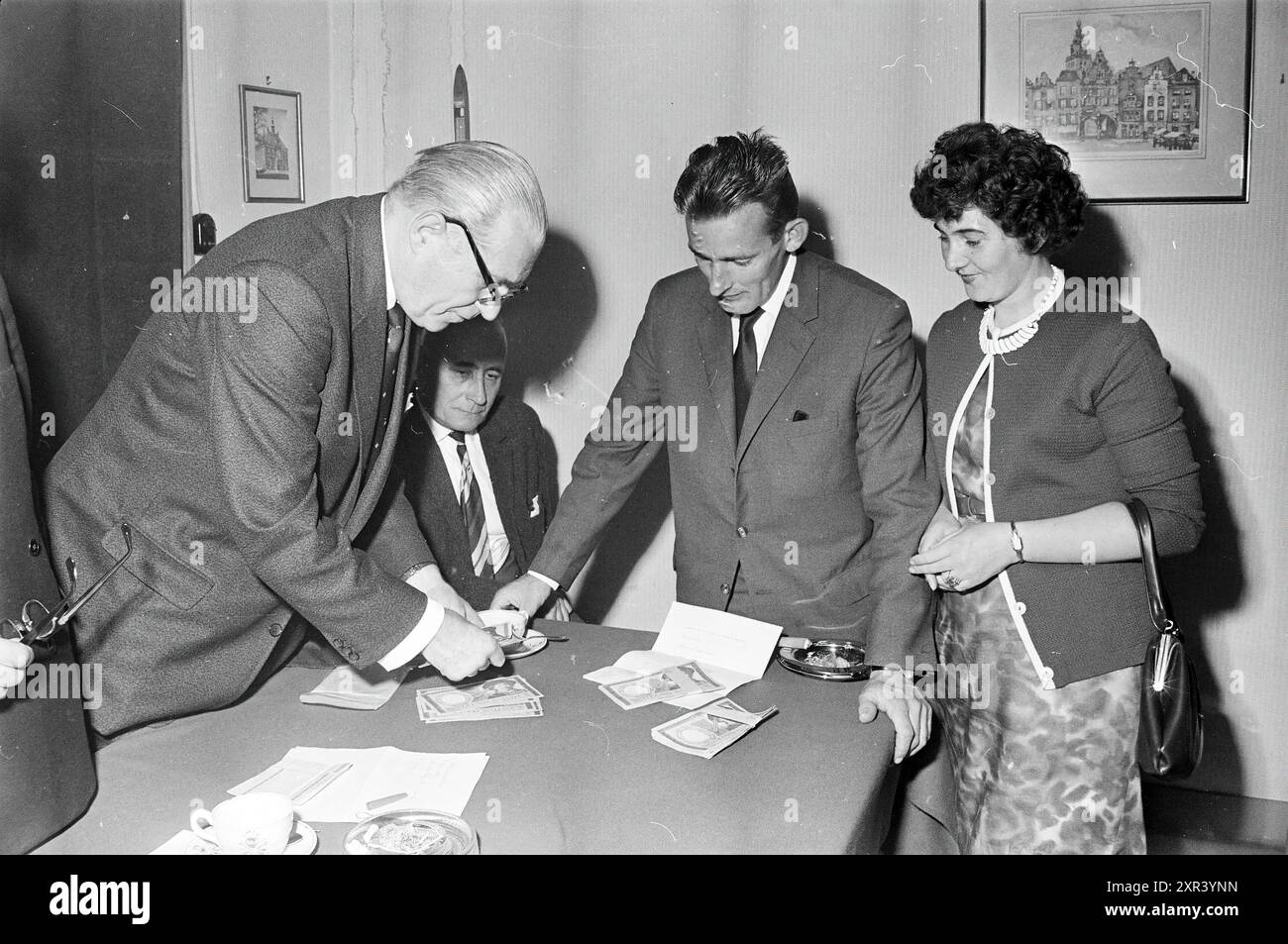 Peter kamper hi-res stock photography and images - Alamy