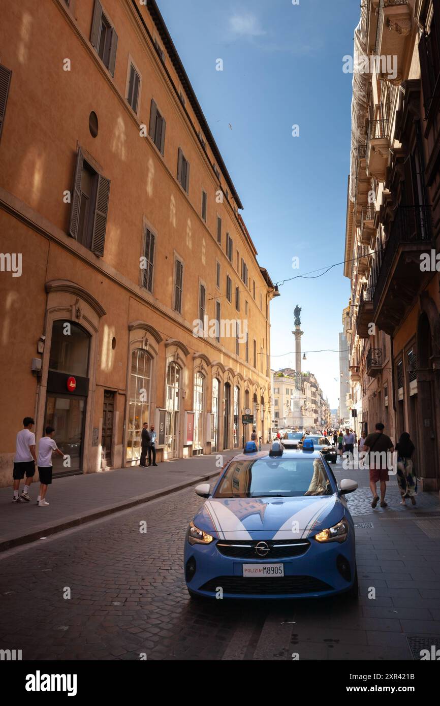 Polizia di stato hi-res stock photography and images - Alamy