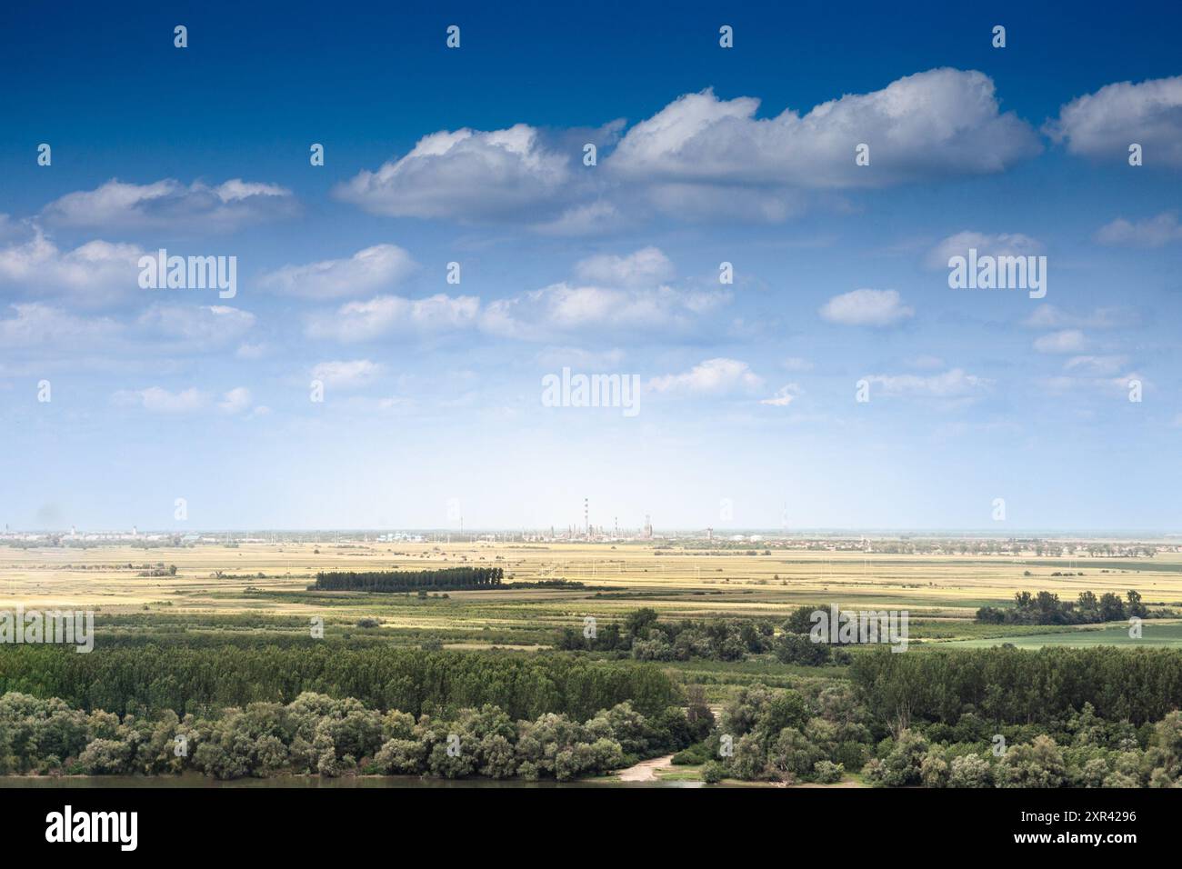 Pancevo refinery hi-res stock photography and images - Alamy