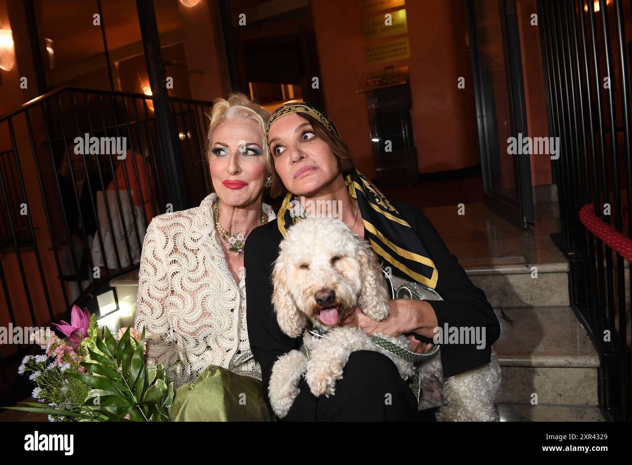 Desiree Nick und Anouschka Renzi / Premiere / Bette und Joan / Komödie ...