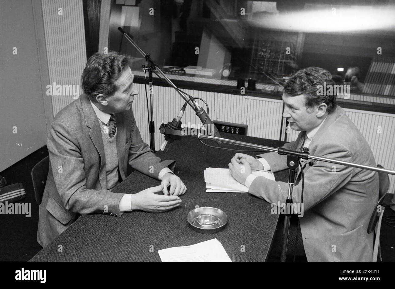 Interview Koos Postema and ir. Wit PTT Amsterdam, Interviews, PTT ...