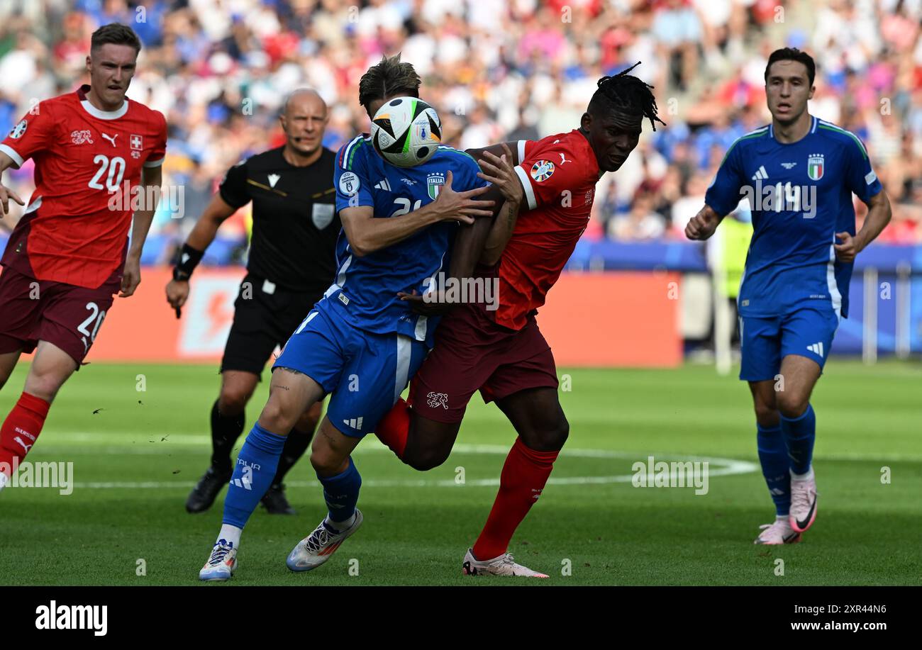 Nicol˜ Fagioli (Juventus), Breel Embolo (Monaco), Szymon Marciniak ...