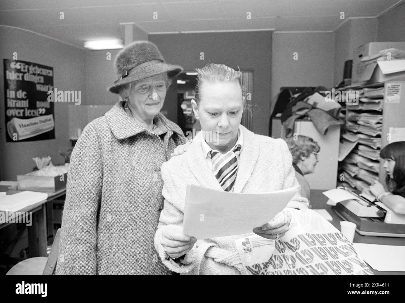 Creating Sinterklaas poems by HD editors, St. Nicholas, Sinterklaas, 30 ...