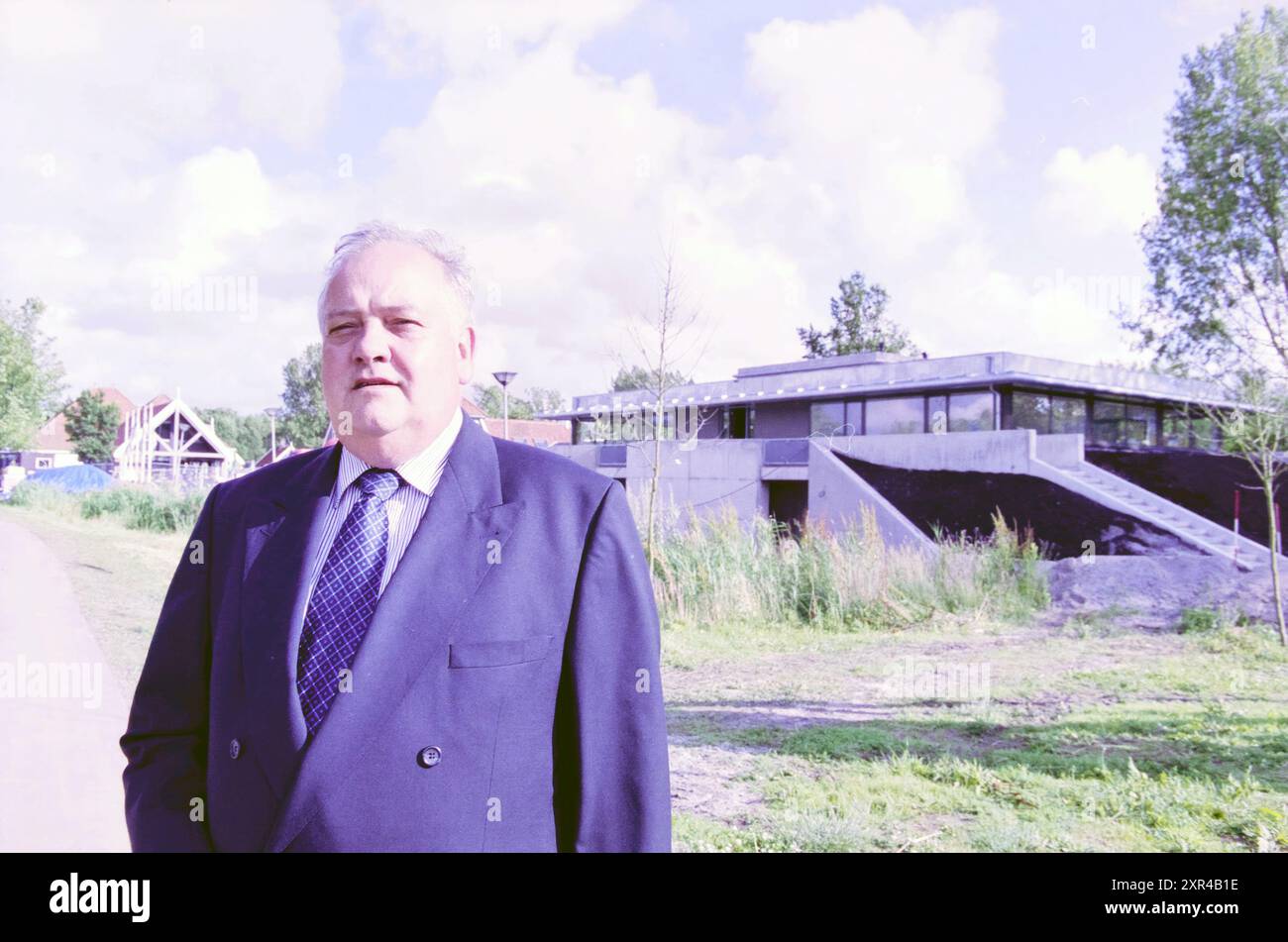 Chairman Spaarnwoude, J. Middeldorp, 03-07-2003, Whizgle Dutch News ...