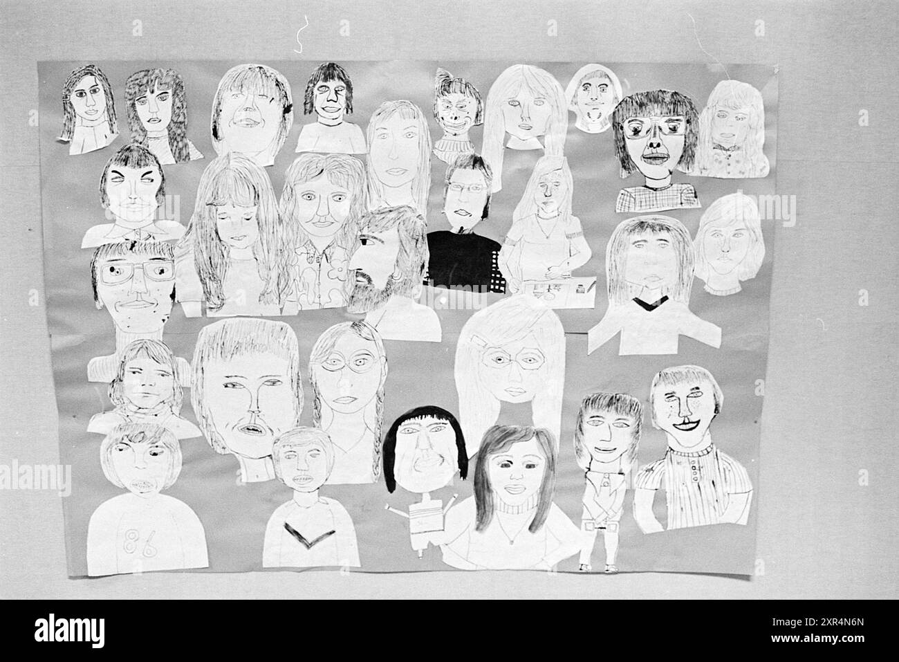 School drawing competition Pius, 24-03-1975 Stock Photo - Alamy