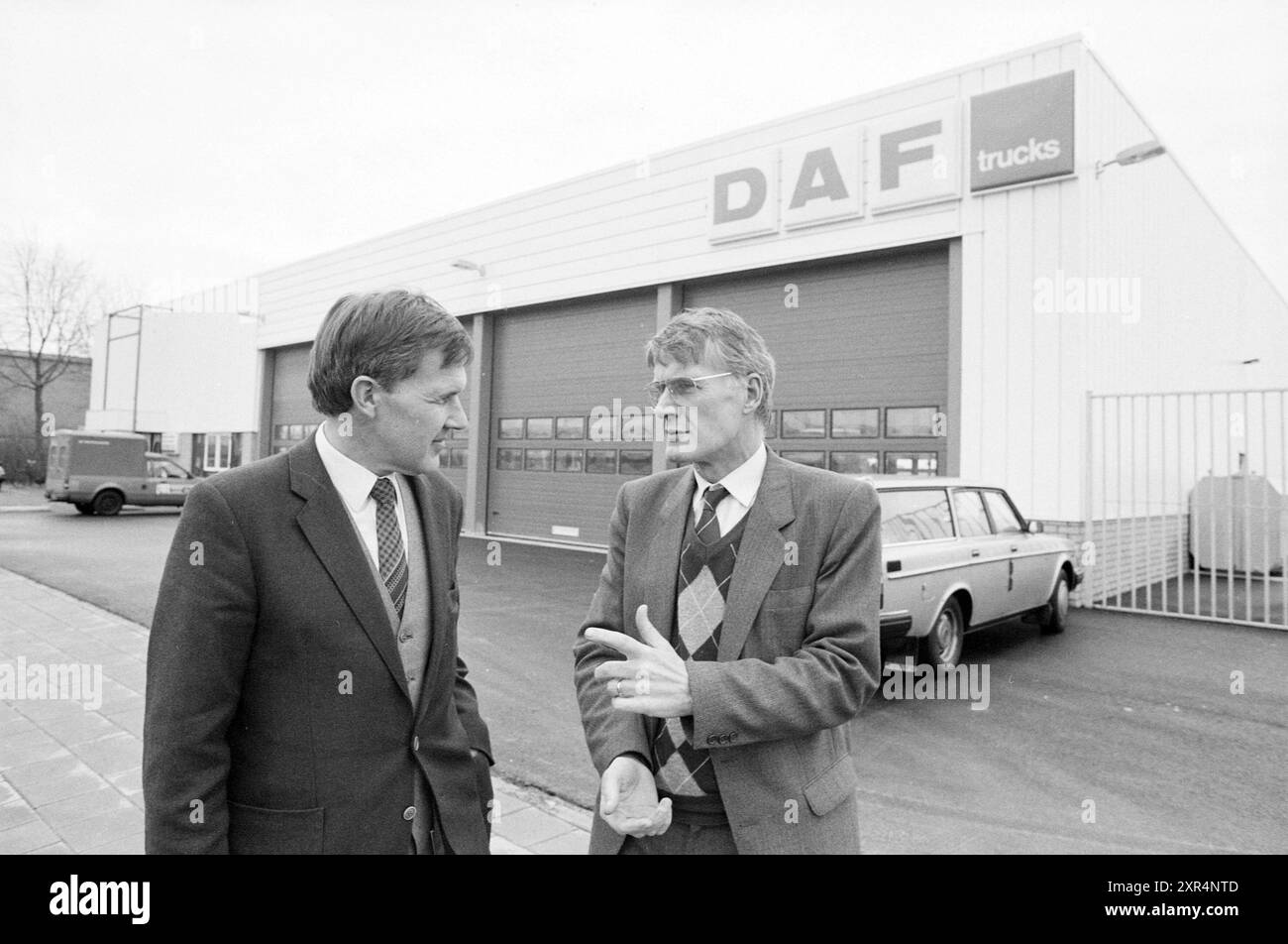 Two men in front of the DAF truck factory, Whizgle Dutch News: Historic ...
