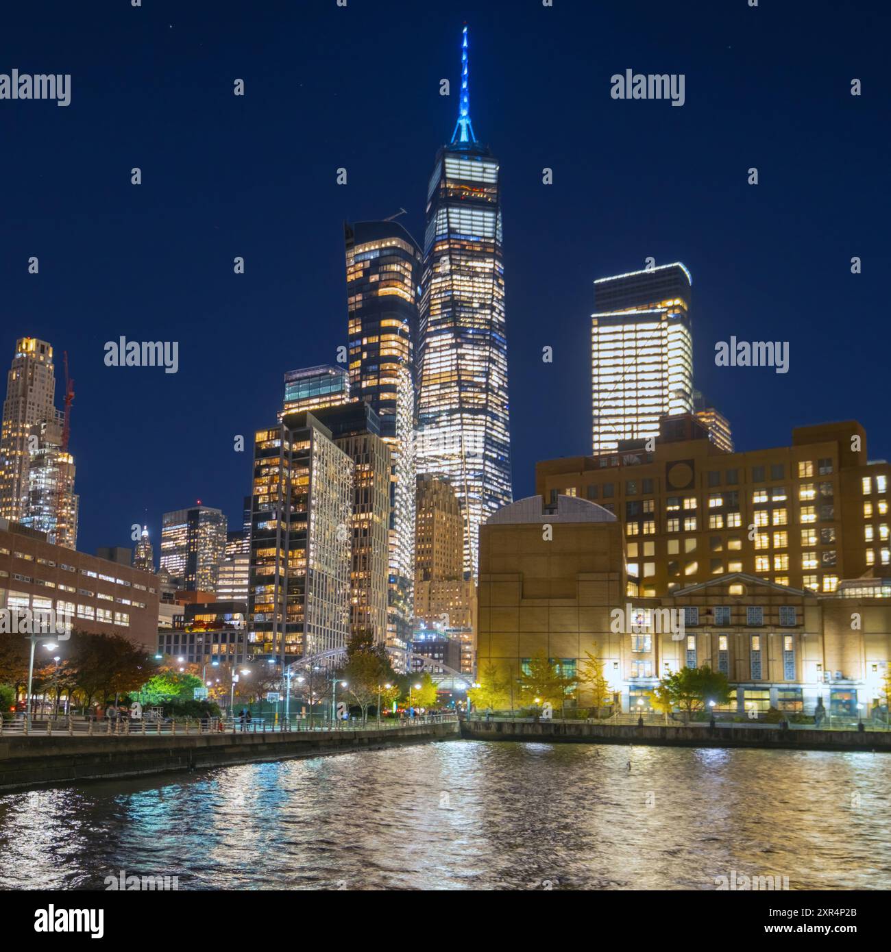 New York skyline at night. World Trade Center at night. Evening walk ...