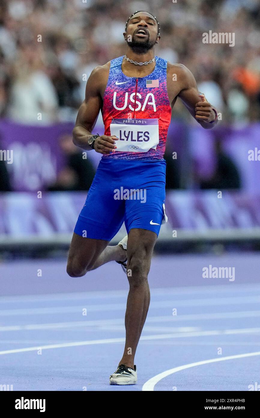Paris, France. 08th Aug, 2024. Noah Lyles of Team USA crosses the ...