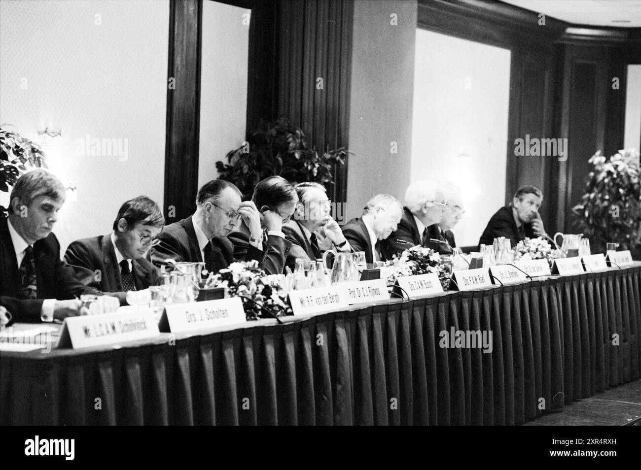 Vnu @@ meeting Black and White Stock Photos & Images - Alamy