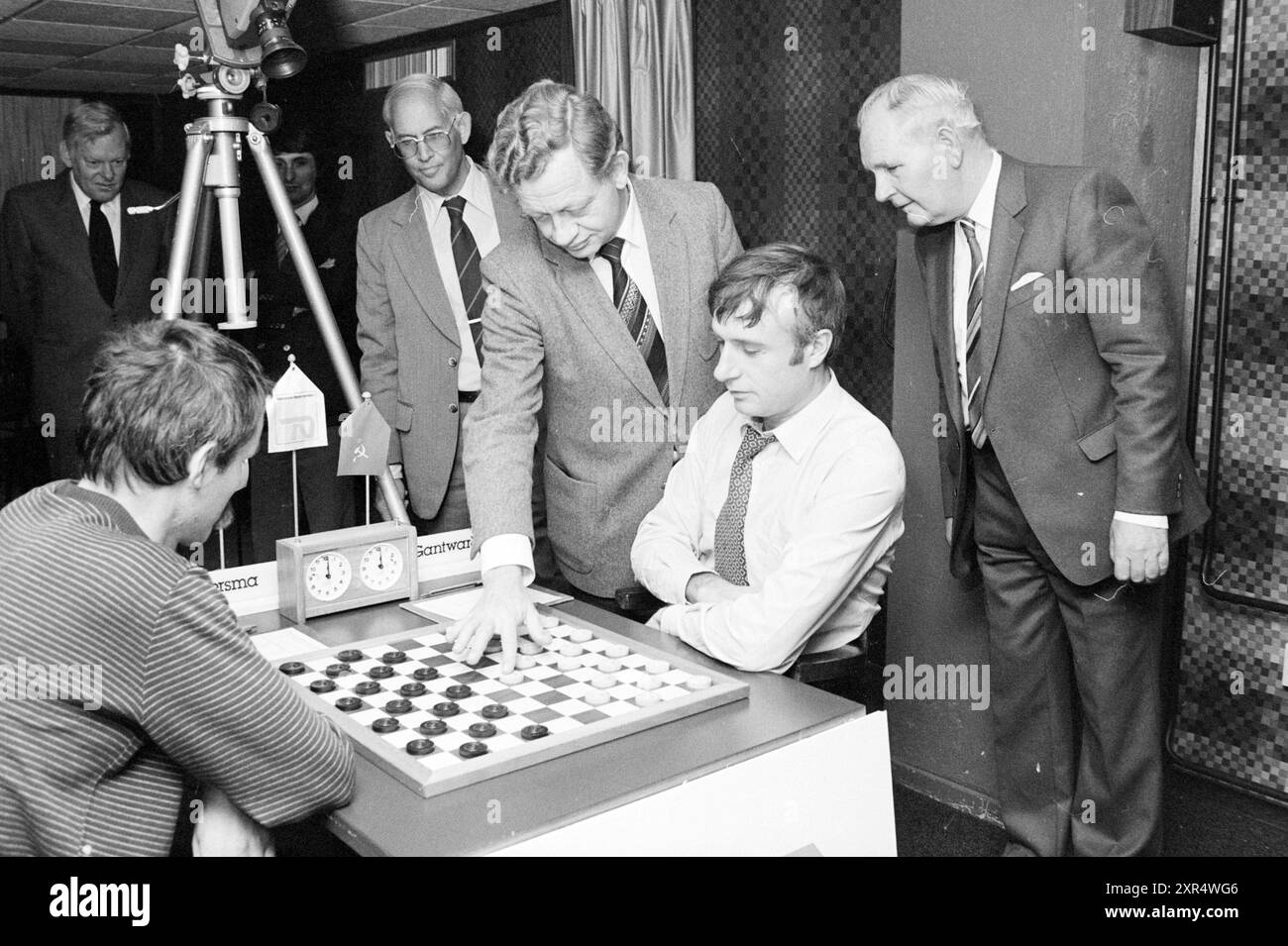 Opening match gantwarg hi-res stock photography and images - Alamy