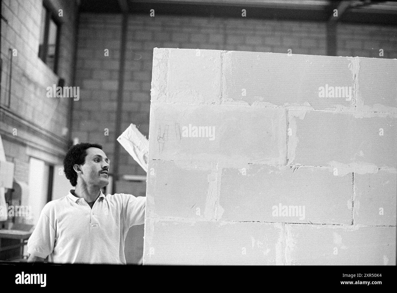 Mason training courses hi-res stock photography and images - Alamy