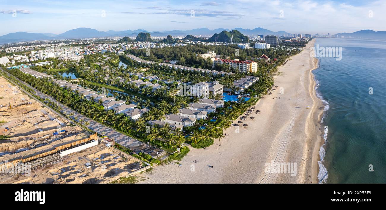 Aerial view of Non Nuoc Beach in Da Nang, Vietnam Stock Photo - Alamy
