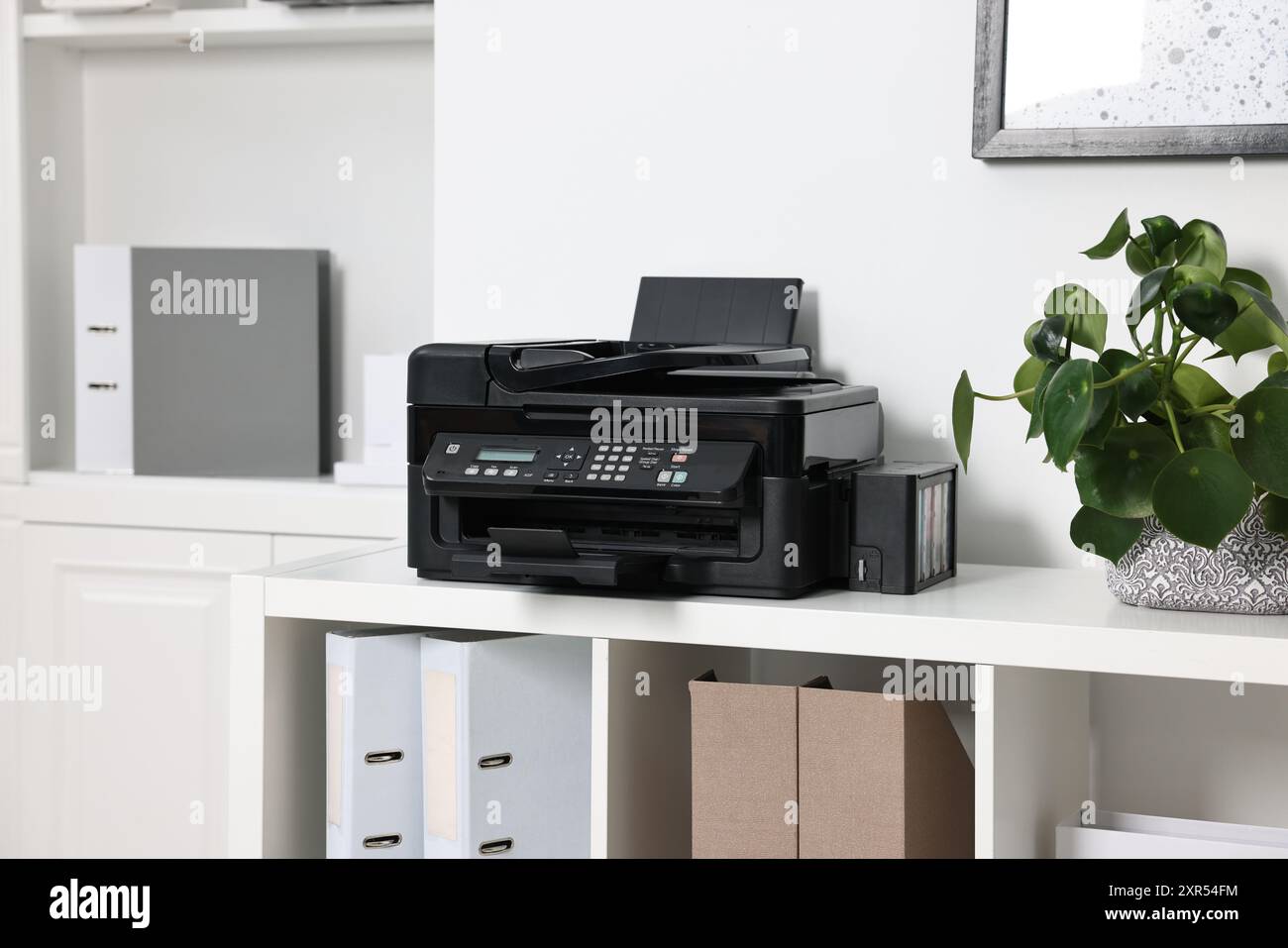 Modern computer setup and printer hi-res stock photography and images ...