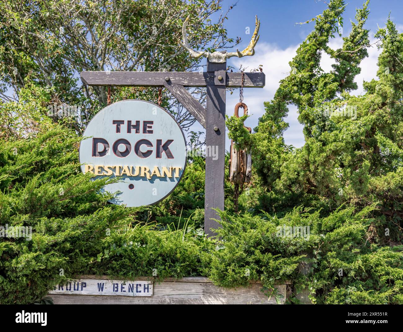 Restaurants in old dock hi-res stock photography and images - Alamy