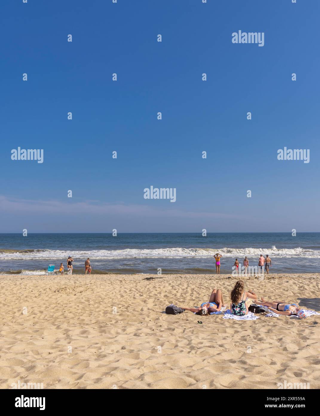 Bathing people on in hi-res stock photography and images - Alamy