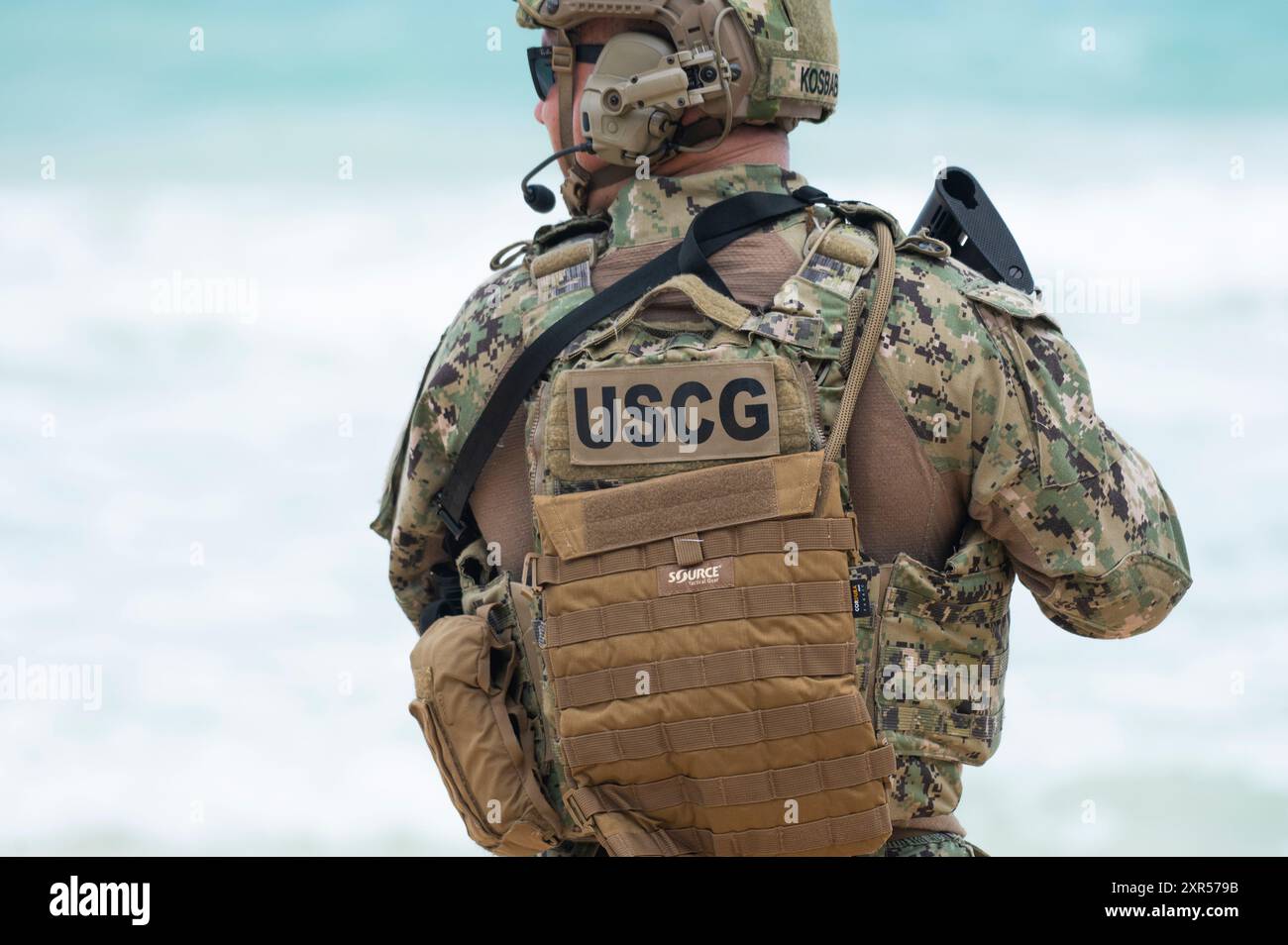 A U.S. Coast Guardsman assigned to Port Security Unit 311, Shoreside ...